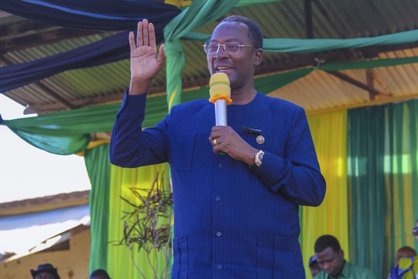 WAZIRI SIMBACHAWENE- SIASA ZA KISASA NI KUTATUA CHANGAMOTO ZA WANANCHI ...