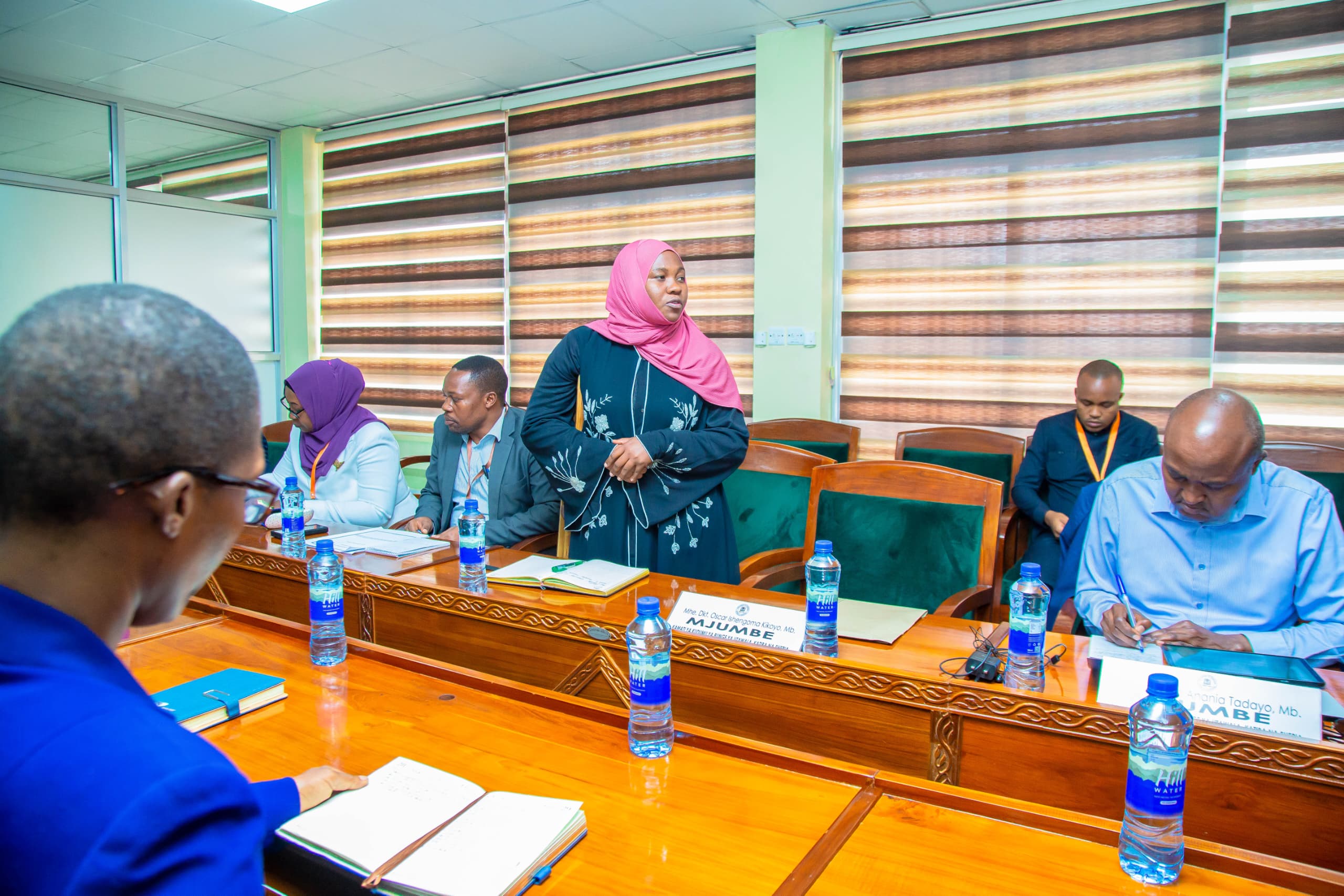 KAMATI YA KUDUMU YA BUNGE YA UTAWALA, KATIBA NA SHERIA YANOLEWA - Mzalendo