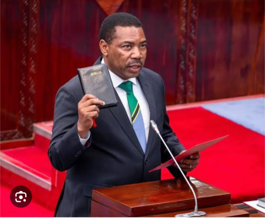 RAIS SAMIA AMTEUA DK.MWIGULU KUWA WAZIRI MKUU - Mzalendo